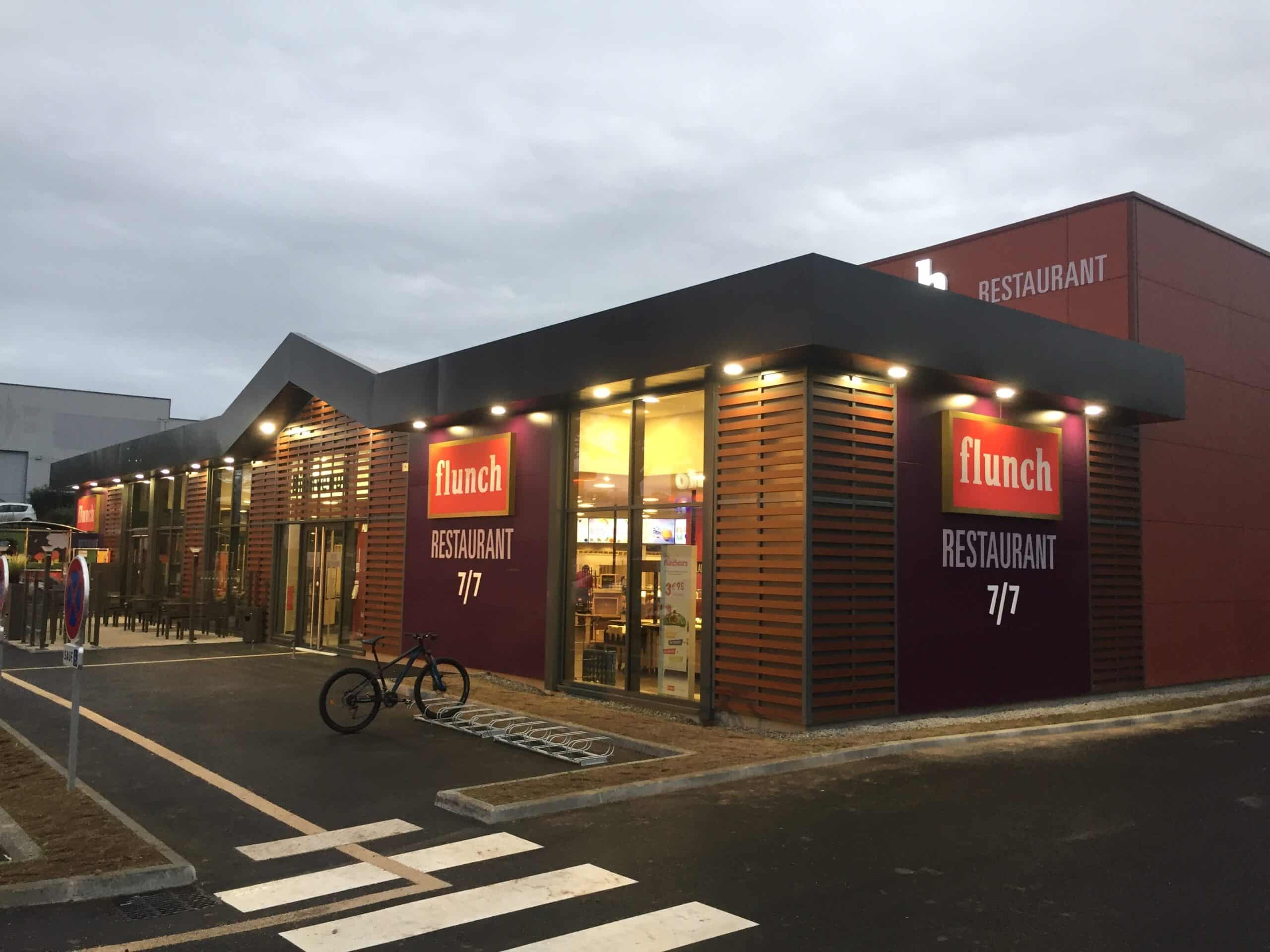 Flunch - Constructions Bois EMG - constructeur bâtiment équestre ...